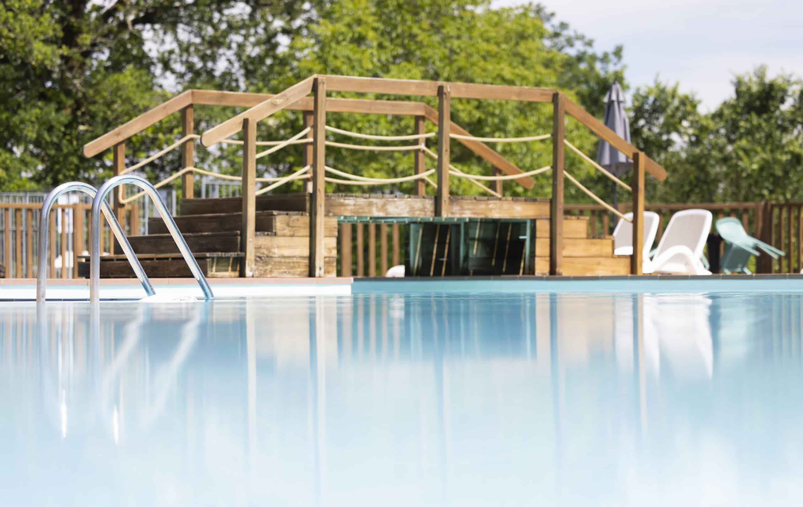 Campsite with water park in the Lot